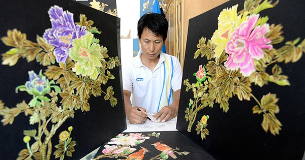Trải nghiệm những bức tranh tuyệt phẩm làm từ rơm